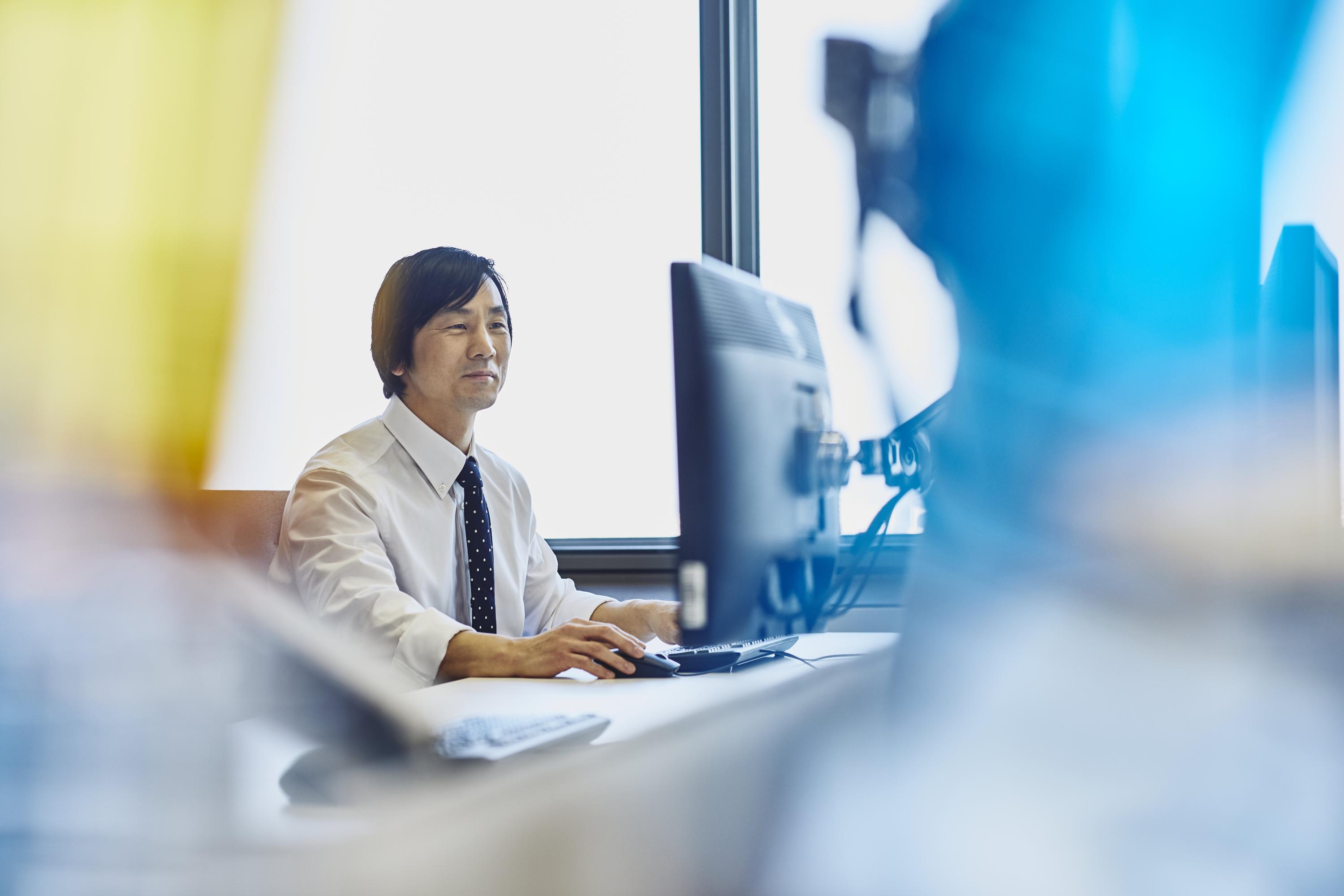 Trabalhar como software engineer: tarefas, salário, oportunidades e vagas